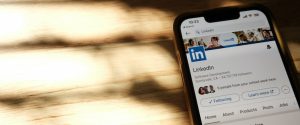 How to Plan and Schedule Posts on LinkedIn – Complete Guide! - OnlySocial